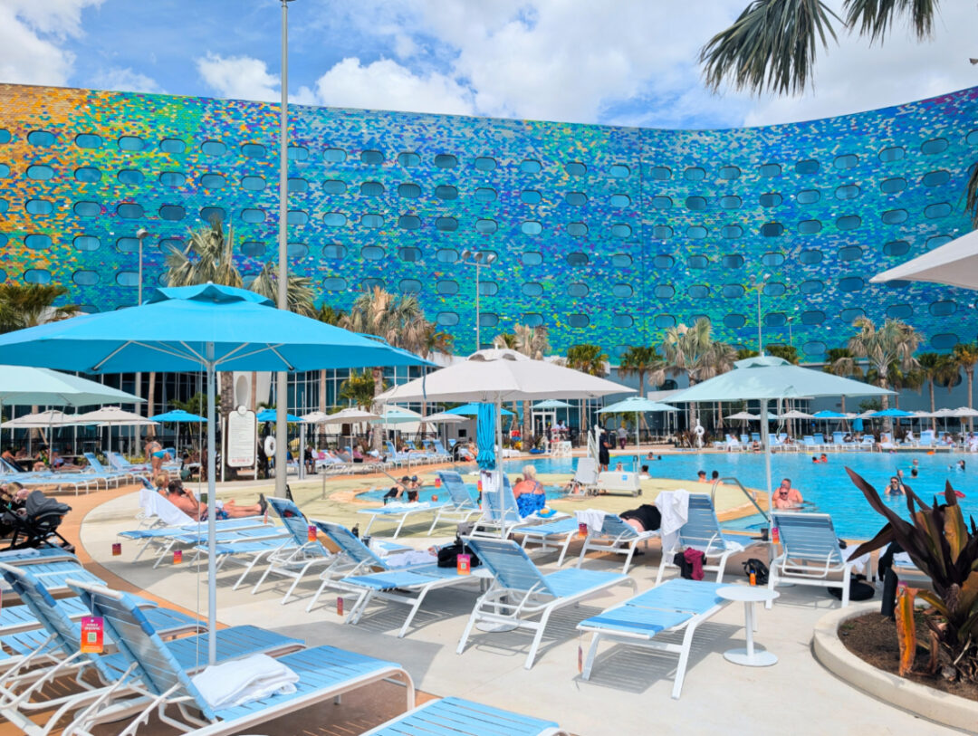 Terra Luna Resort: New Budget-friendly Hotel at Universal Orlando