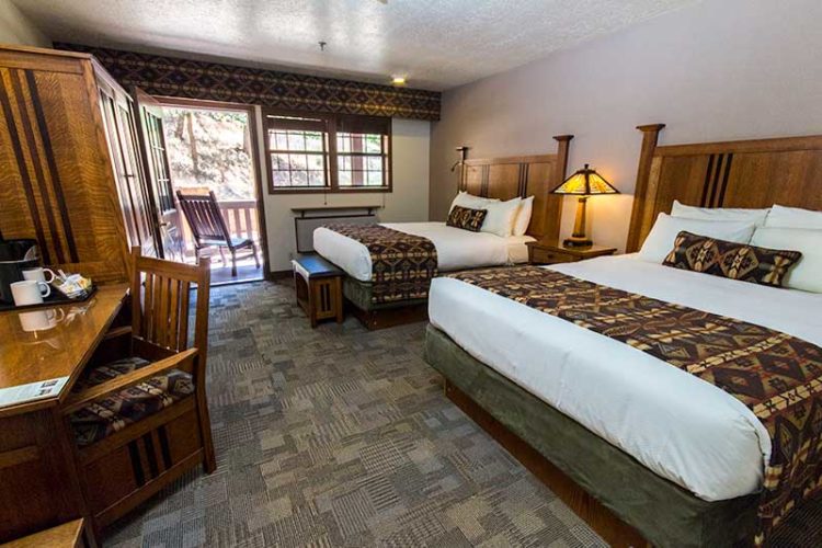 Where to stay at Zion National Park (and dining ideas too!)
